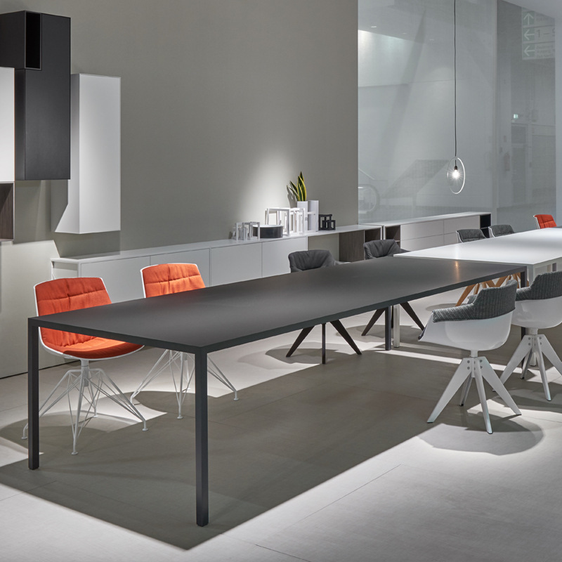 MDF Italia TENSE Tisch